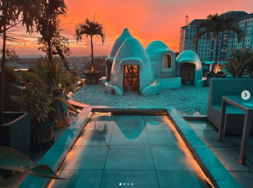 7 Rooftop Cafe Bandung yang Punya View Sunset Terbaik - Bolu Susu Lembang