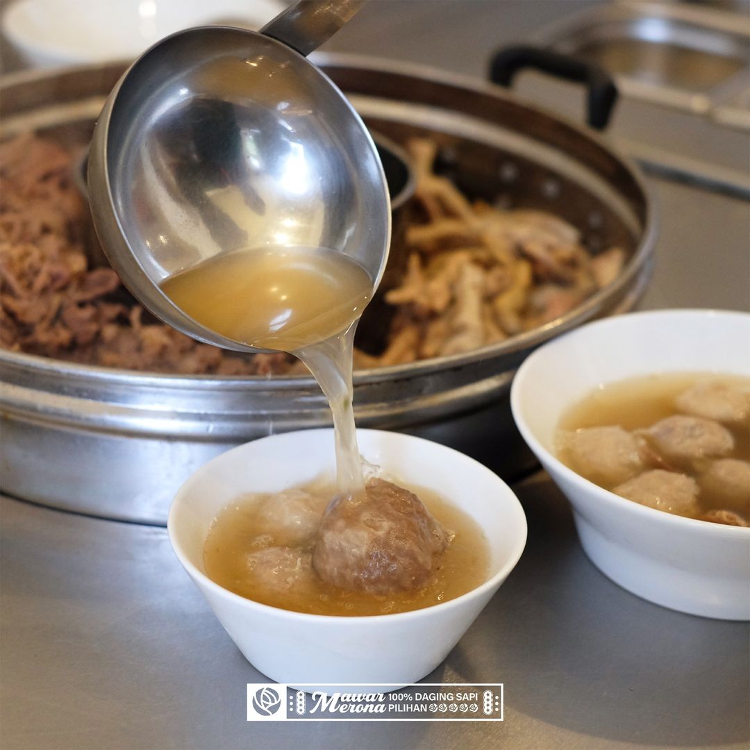 10 Rekomendasi Bakso Terenak di Bandung, Dijamin Nagih! - Bolu Susu Lembang