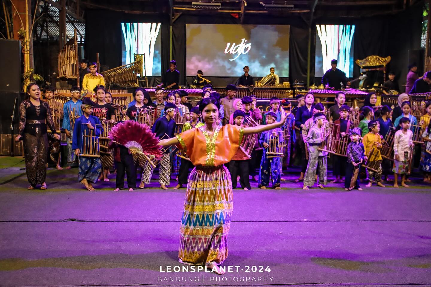 Saung Angklung Udjo: Wisata Edukasi dan Budaya yang Seru - Bolu Susu ...